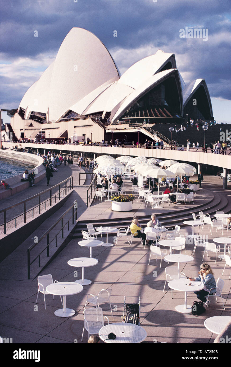 Dining at the sydney opera house hi-res stock photography and images ...