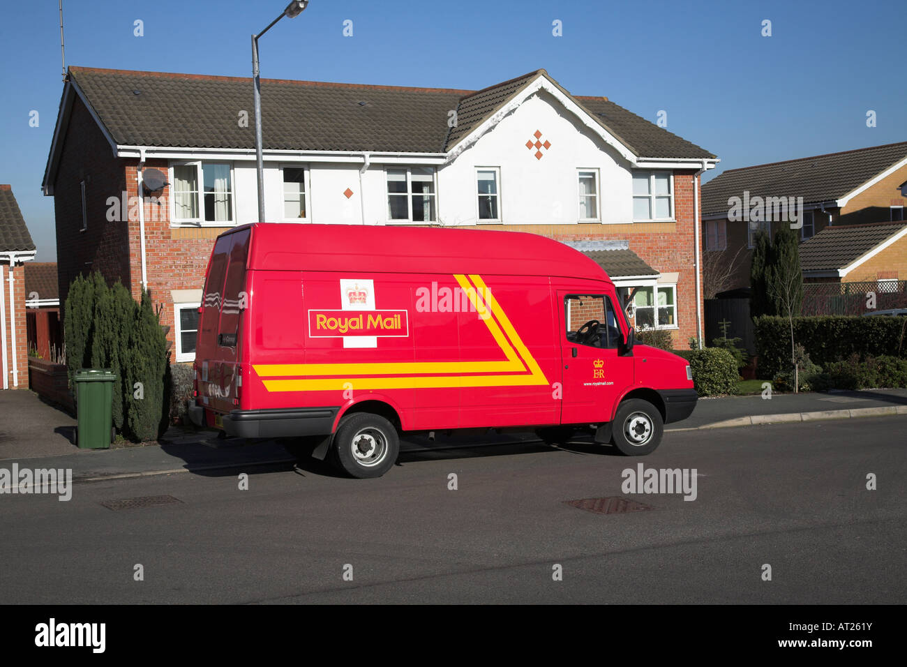 Post office van hi-res stock photography and images - Alamy