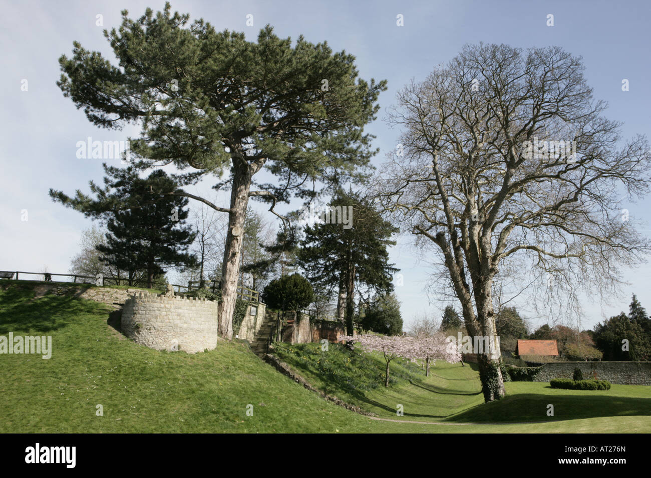 Wallingford castle hi-res stock photography and images - Alamy