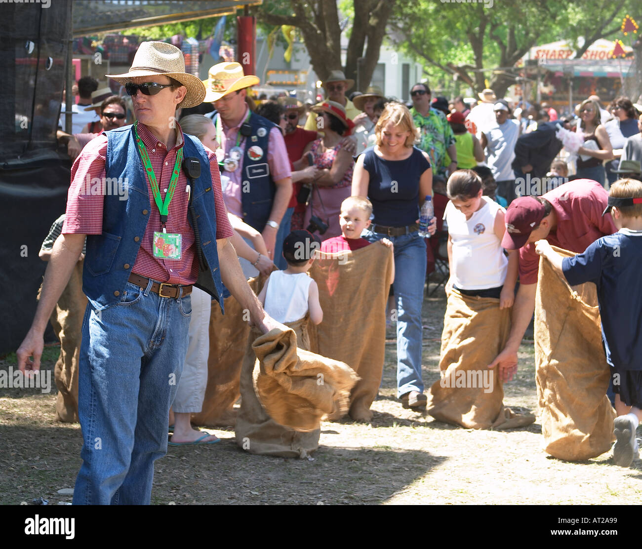 Sack race usa festival hi-res stock photography and images - Alamy