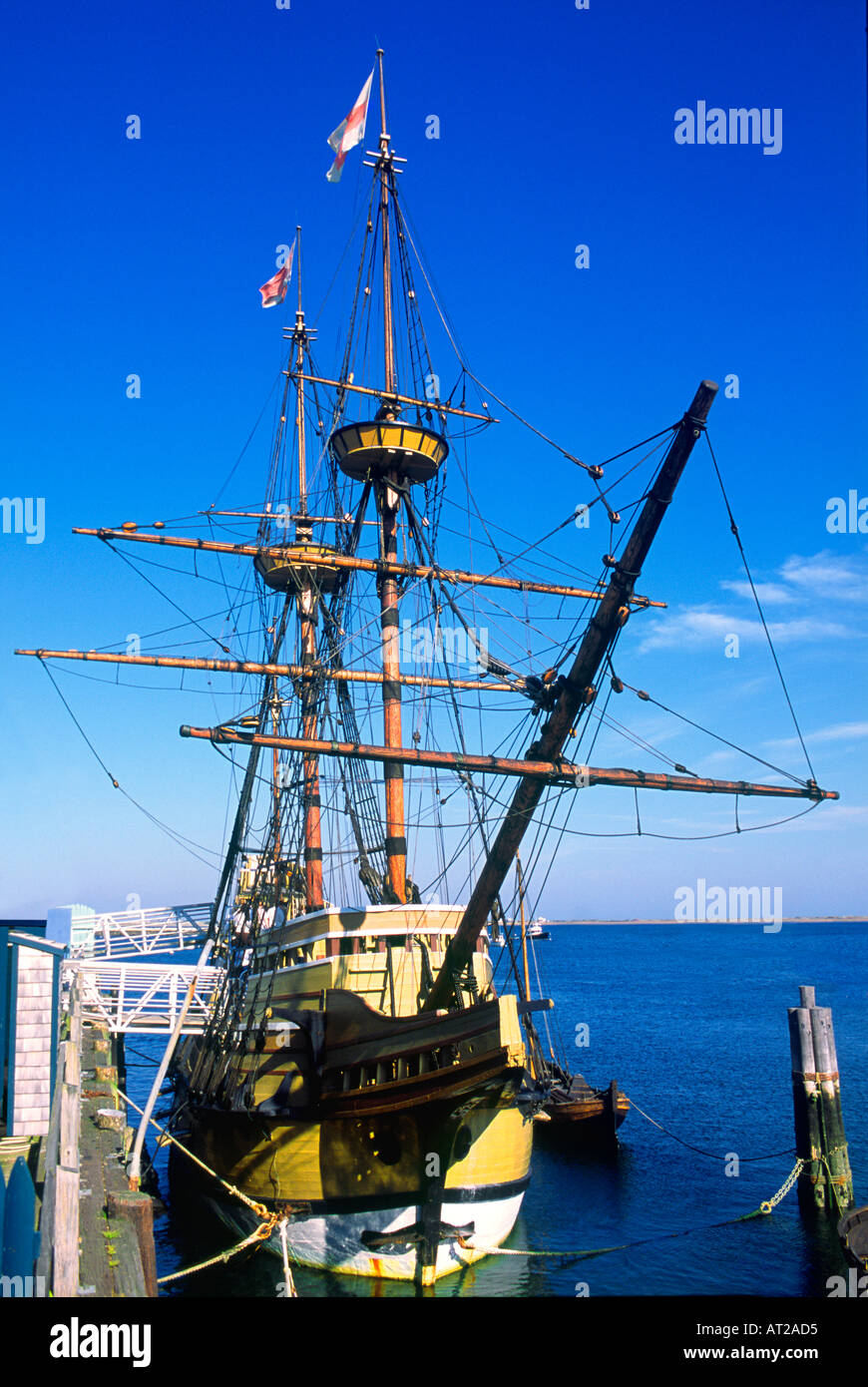 Mayflower ship hi-res stock photography and images - Alamy