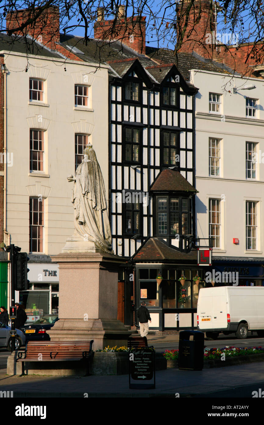 the parade royal leamington spa town centre warwickshire england uk gb ...