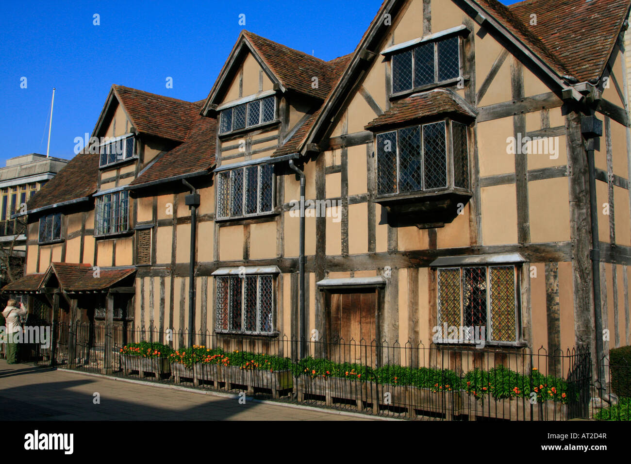 stratford upon avon town centre william shakespeare birthplace ...