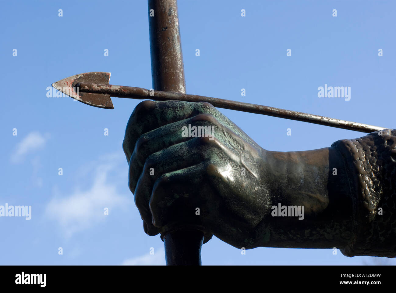 Bronze hand of Robin Hood statue shooting arrow, Nottingham ...
