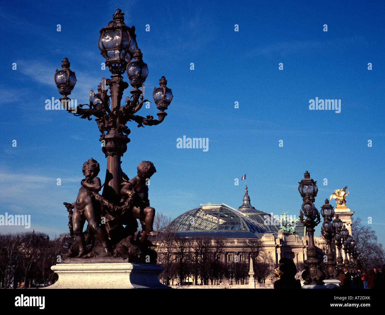 Pont alexandre ii hi-res stock photography and images - Alamy