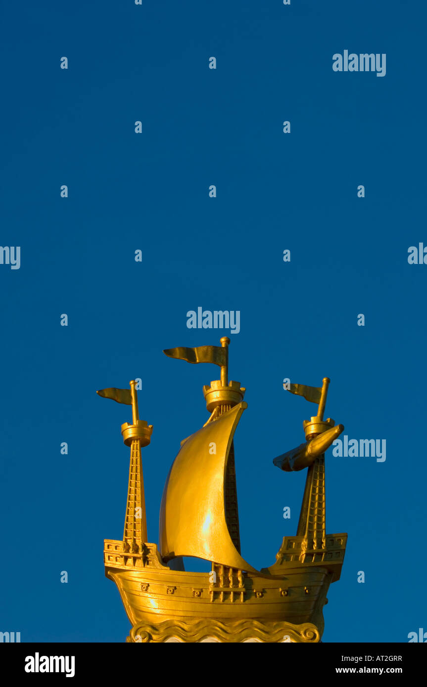 Sculpture of golden ship which is part of Chelsea Bridge Chelsea SW3 ...