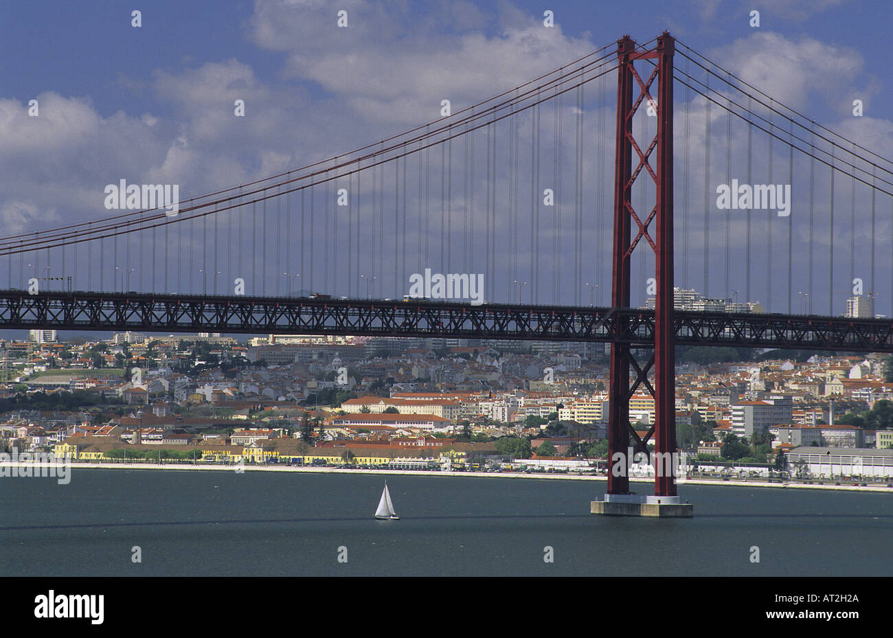 Lisbon bridge april 25th hi-res stock photography and images - Alamy