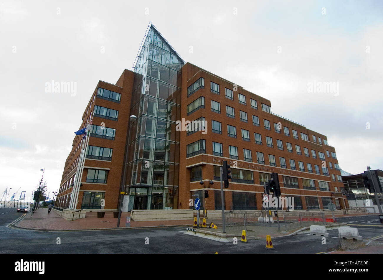 Welsh Assembly building in Cardiff Bay Stock Photo - Alamy