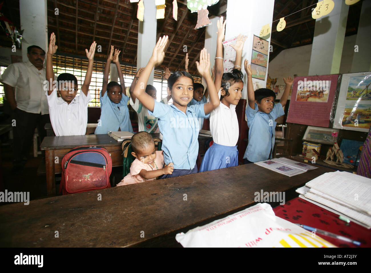 Indian teacher classroom kids student hi-res stock photography and ...