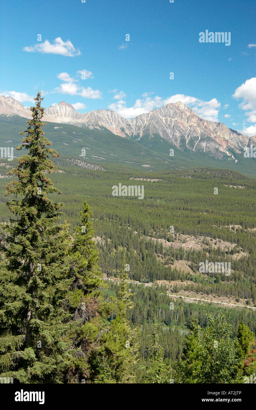 Jasper cable car hi-res stock photography and images - Alamy