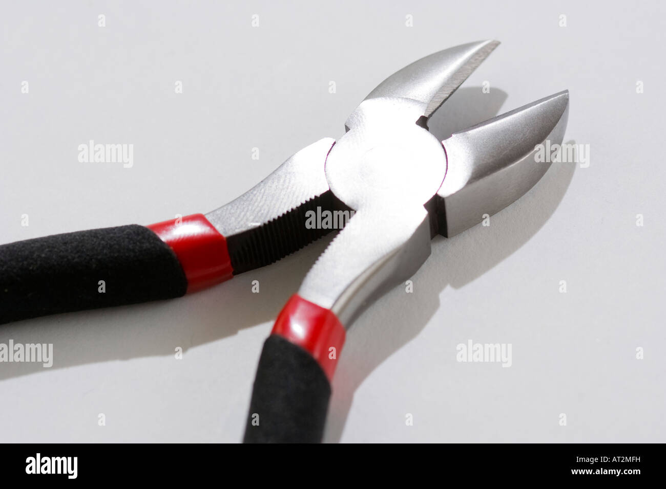 Pincer grip hi-res stock photography and images - Alamy