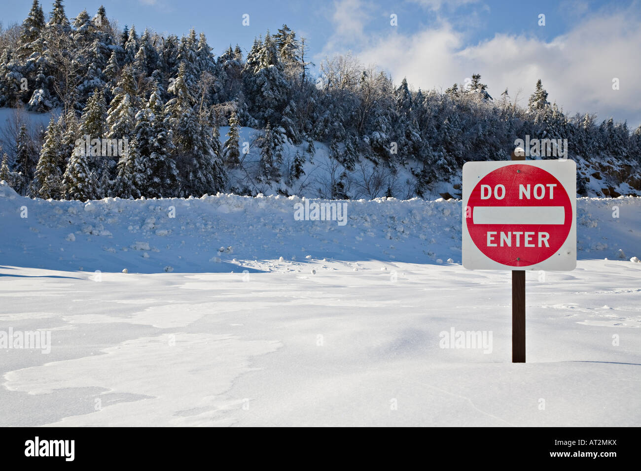"DO NOT ENTER" sign covered by snow Stock Photo - Alamy