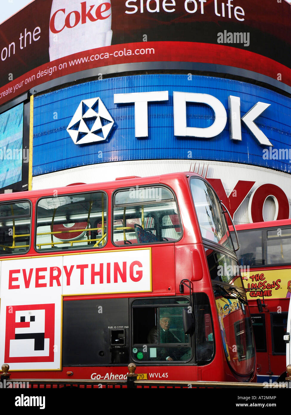 Red London bus Piccadilly Circus London Stock Photo - Alamy