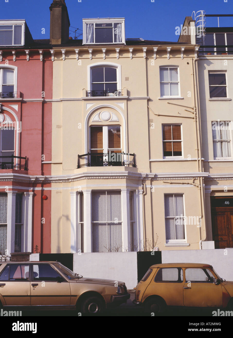 Victorian terraced house in london hi-res stock photography and images ...