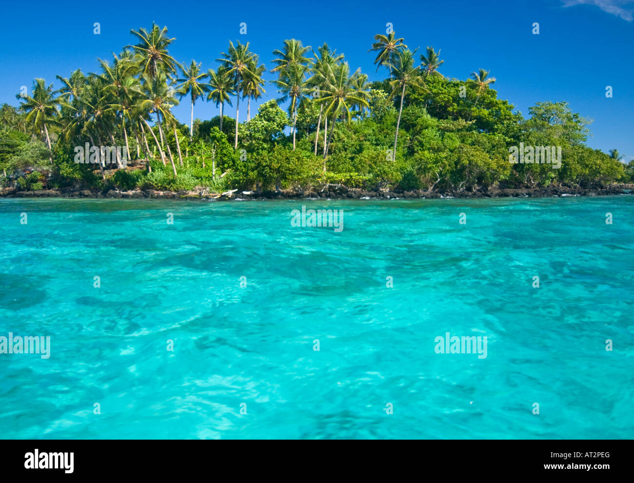 SAMOA Islands UPOLU Polynesia Serene Manono Island with no vehicles or ...
