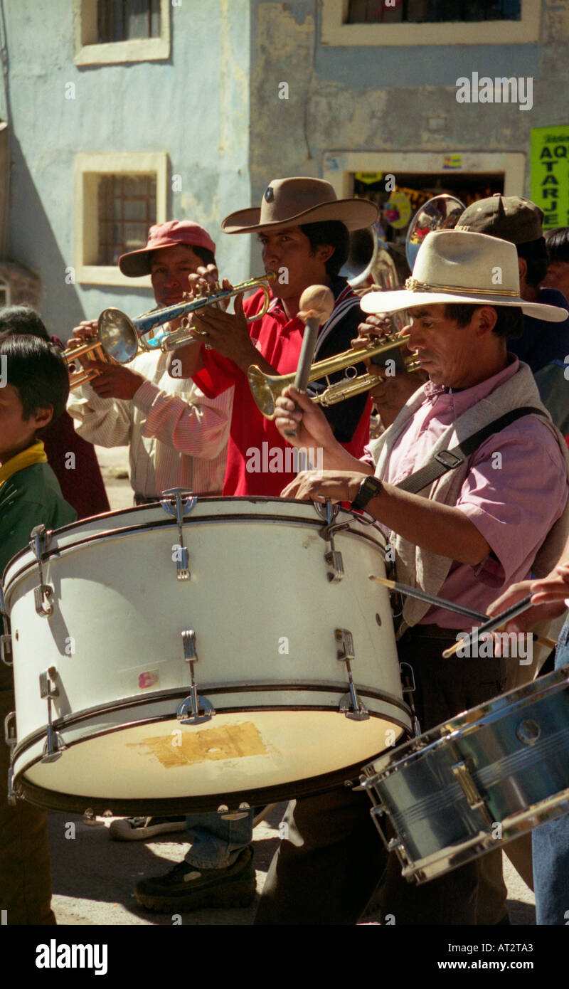 Native american festival and drummers hi-res stock photography and ...