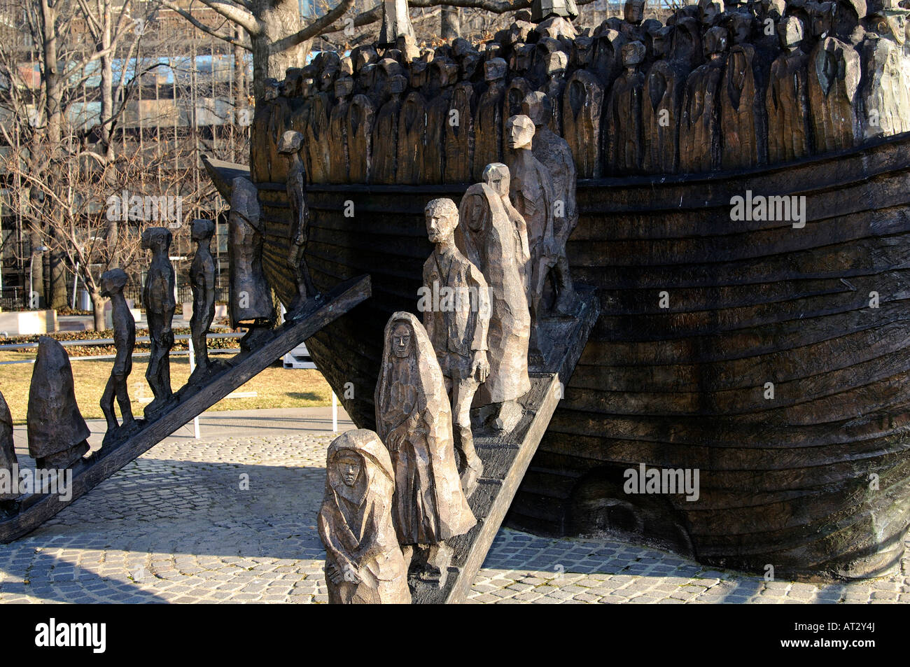Ireland famine migration hi-res stock photography and images - Alamy
