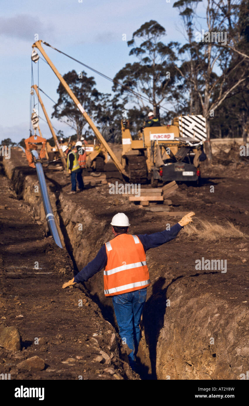 Laying gas pipeline Australia Stock Photo - Alamy