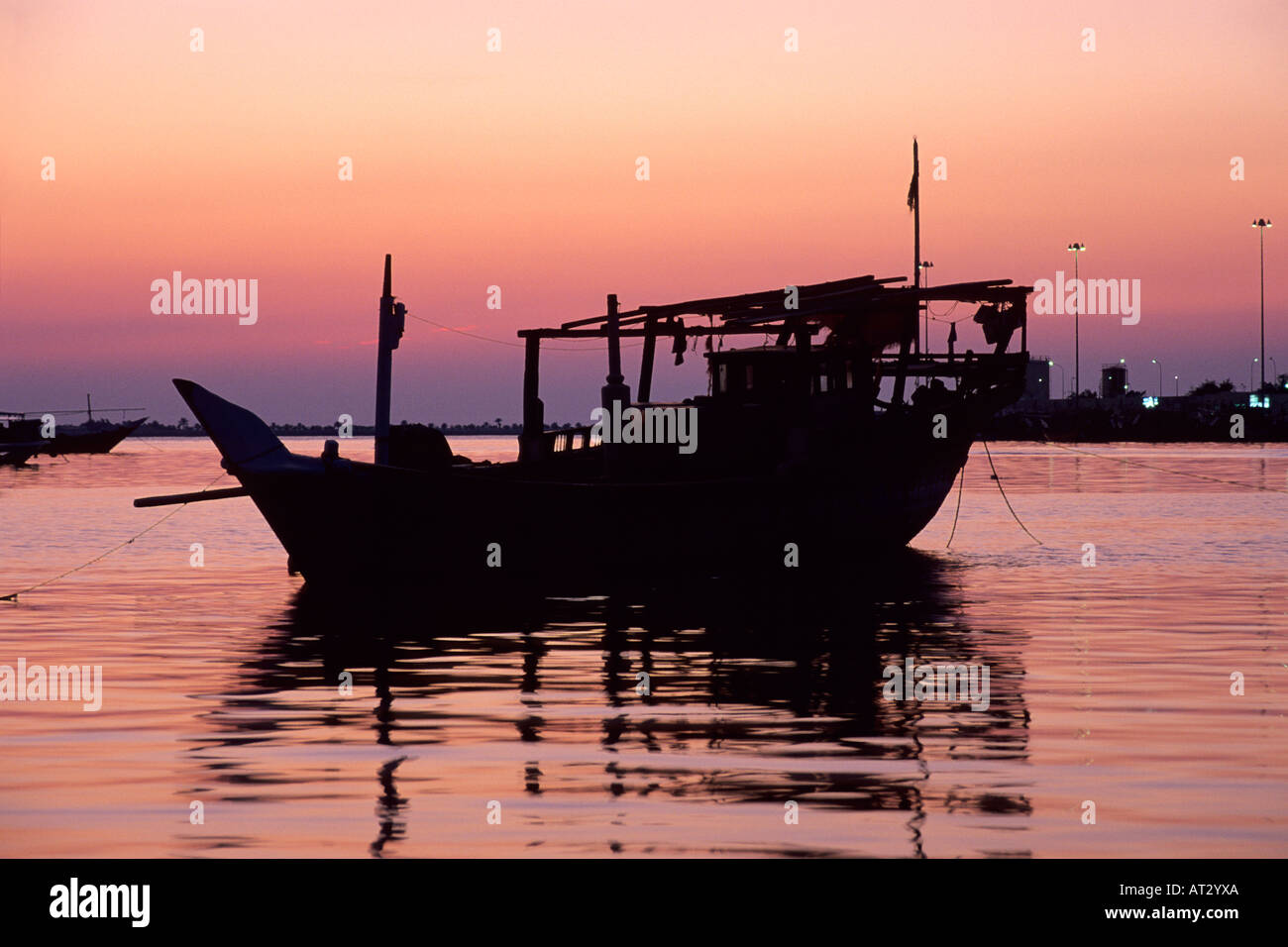 Abu dhabi fishing dhow hi-res stock photography and images - Alamy