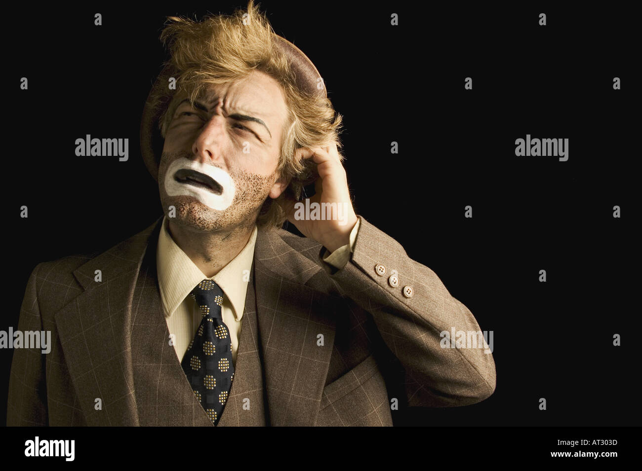 Scruffy man suit hi-res stock photography and images - Alamy