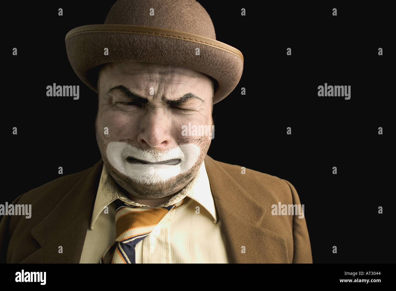 Scruffy man suit hi-res stock photography and images - Alamy