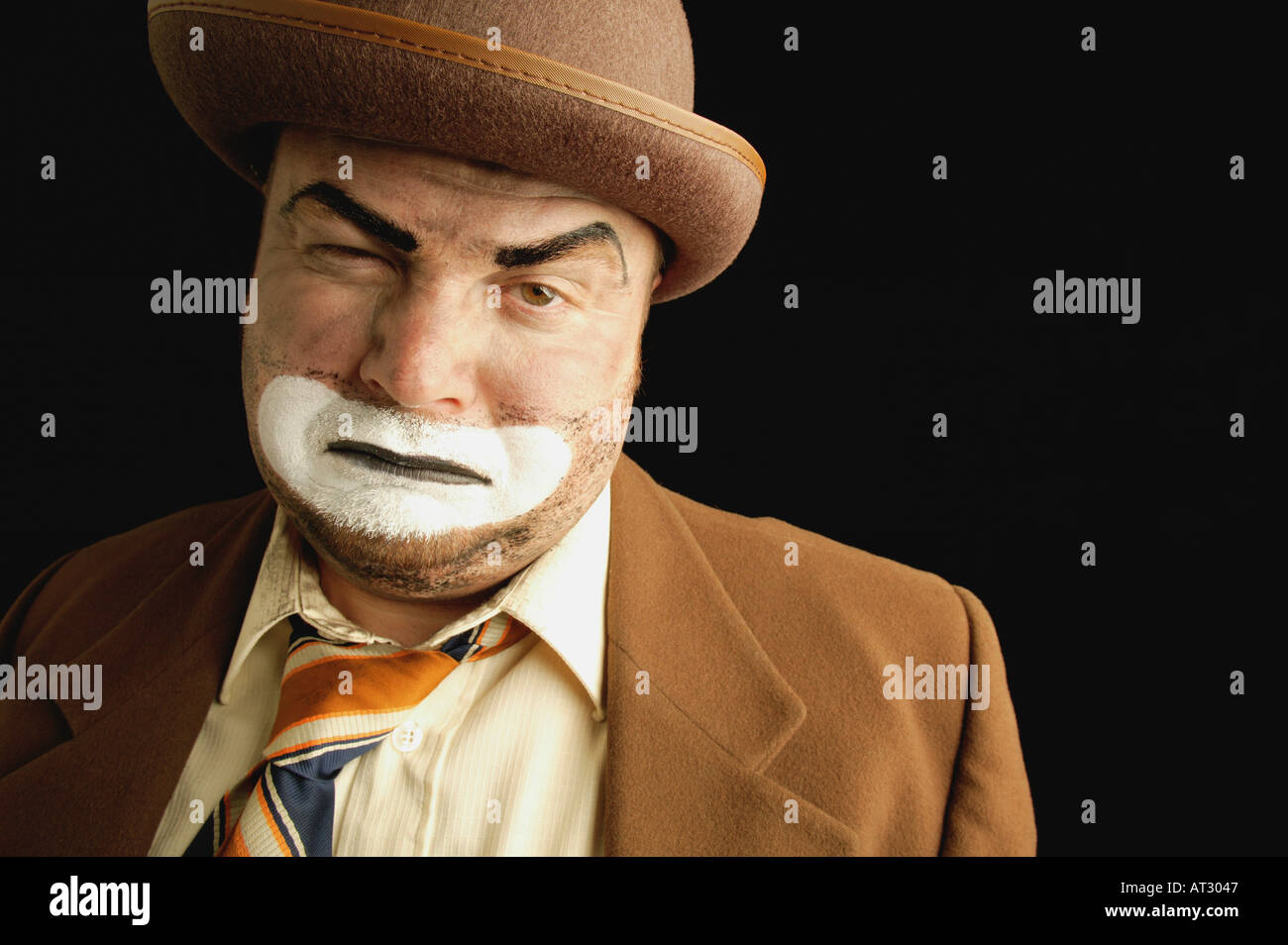 Scruffy man suit hi-res stock photography and images - Alamy