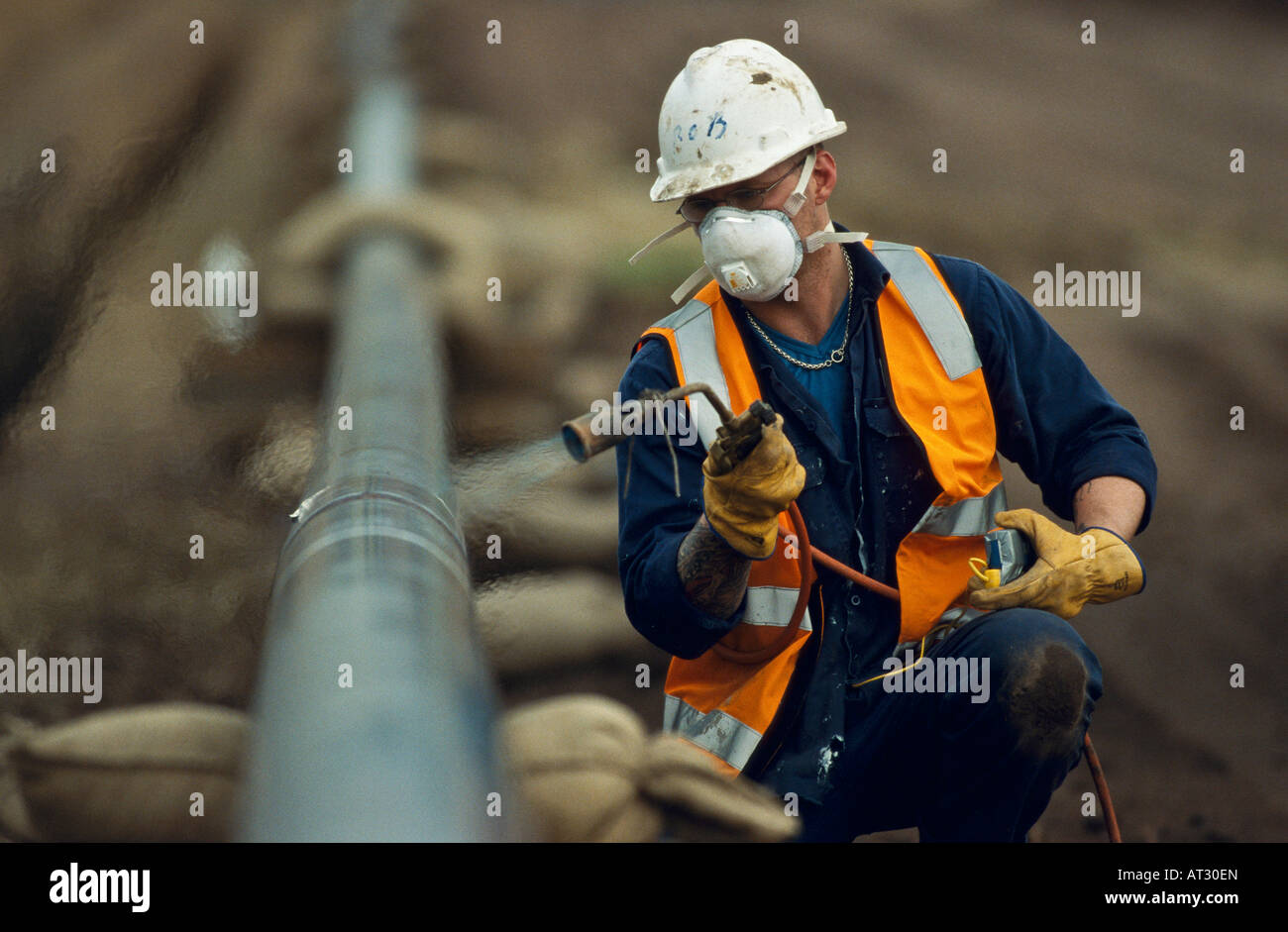 Laying gas pipeline australia hi-res stock photography and images - Alamy