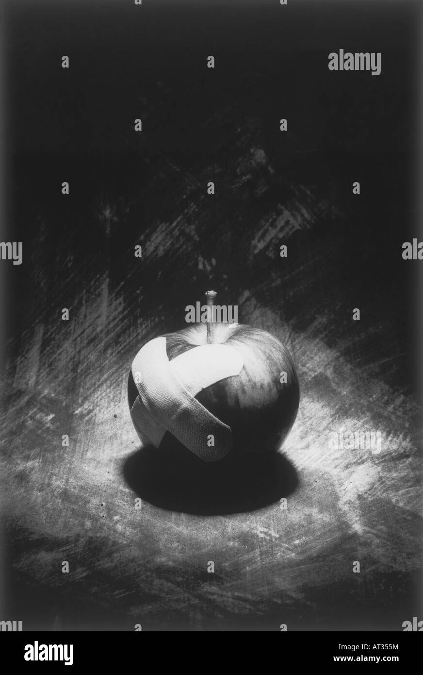 A bruised apple Stock Photo - Alamy