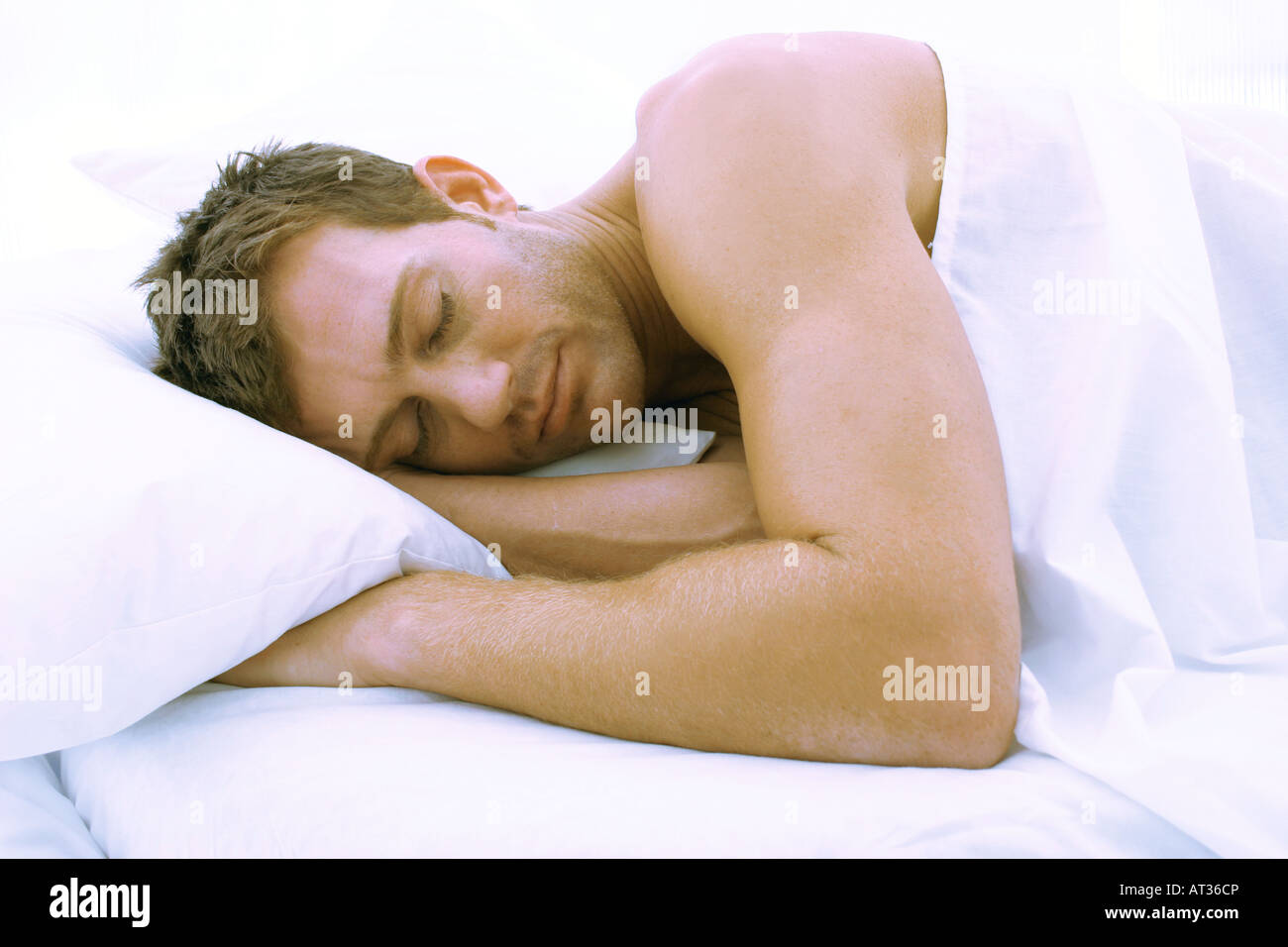 Under Covers Bed Asleep Stock Photos & Under Covers Bed Asleep Stock ...