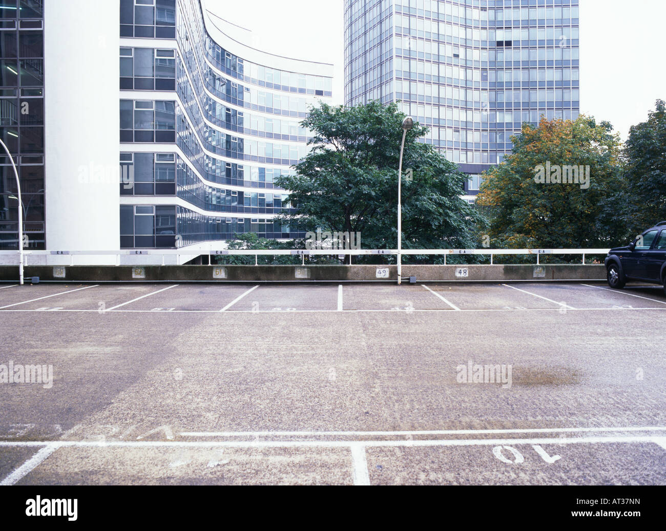 Office car park space hi-res stock photography and images - Alamy