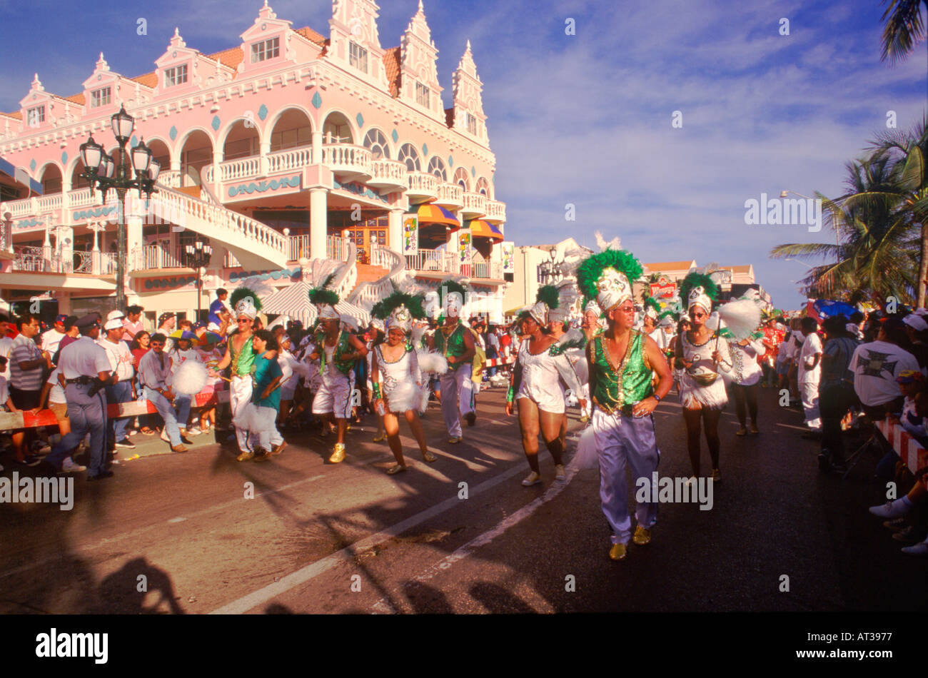 Aruba carnival hi-res stock photography and images - Alamy