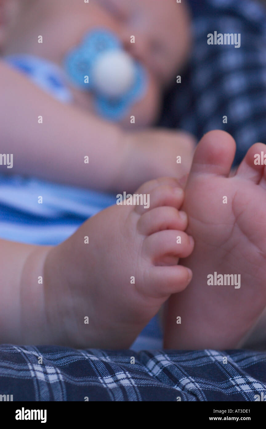 infant alseep in car seat with pacifier Stock Photo - Alamy