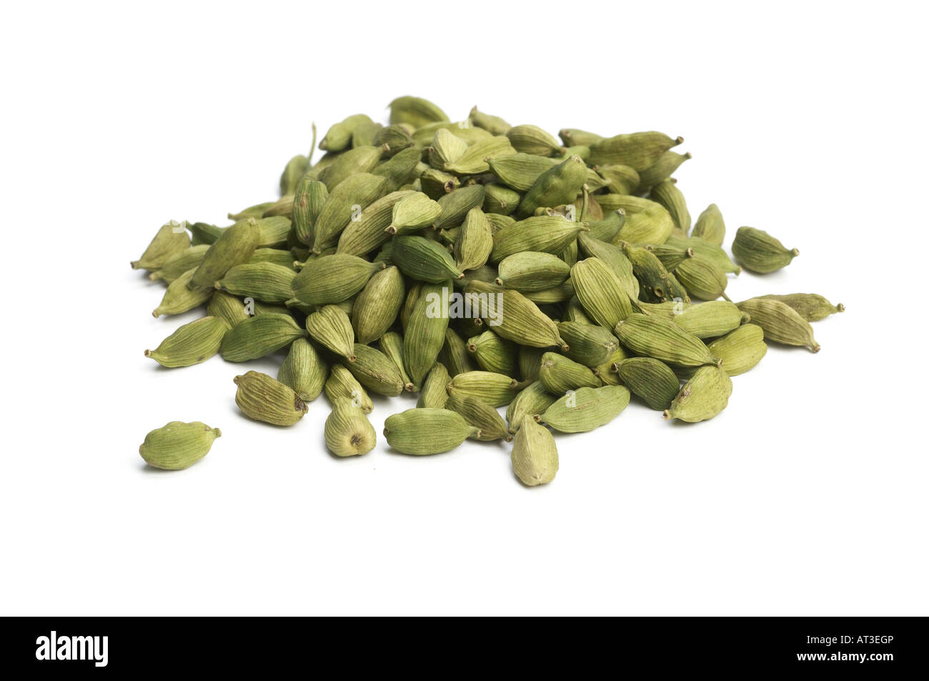 Cardamom pods hi-res stock photography and images - Alamy
