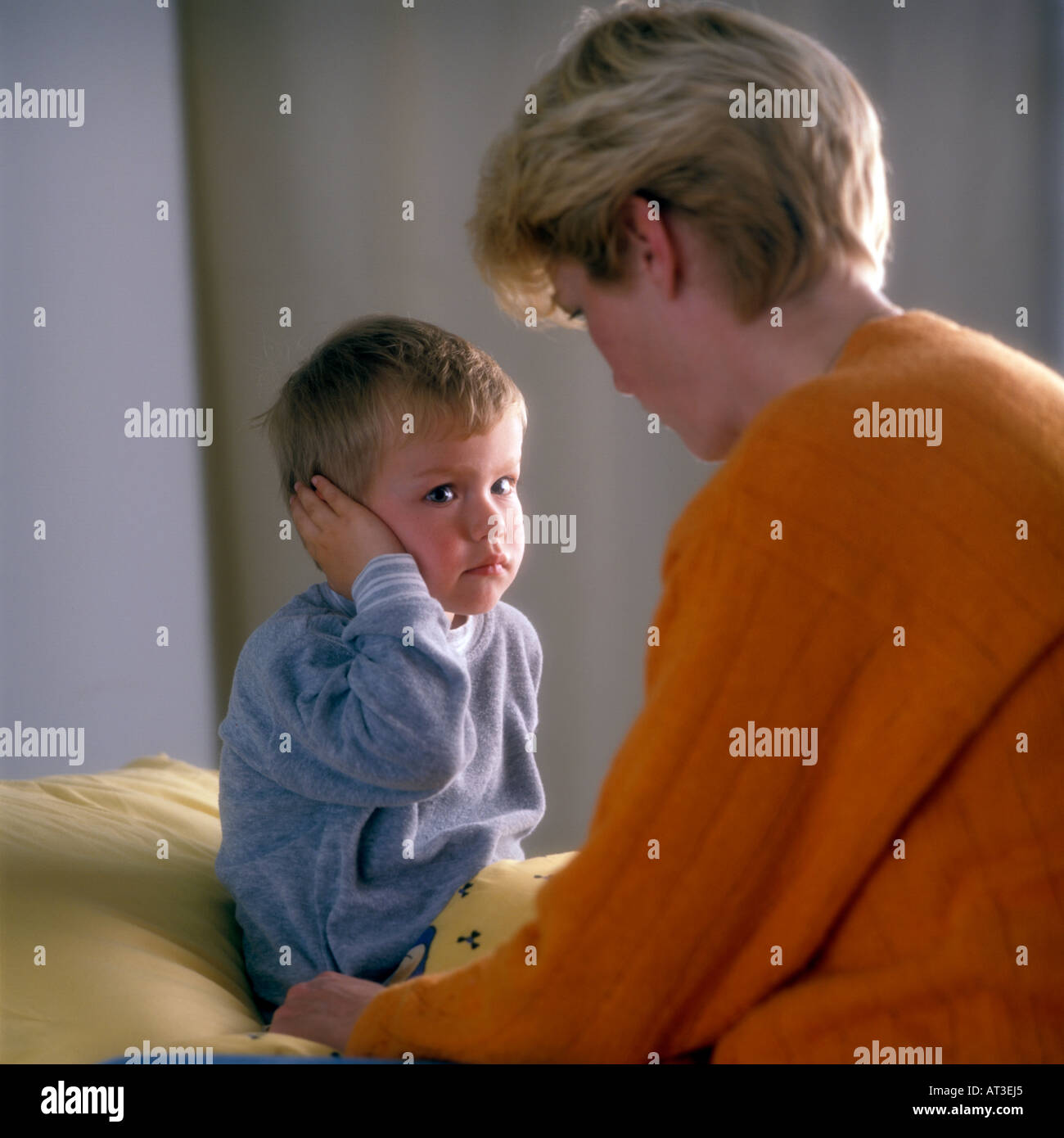 Boy earache hi-res stock photography and images - Alamy