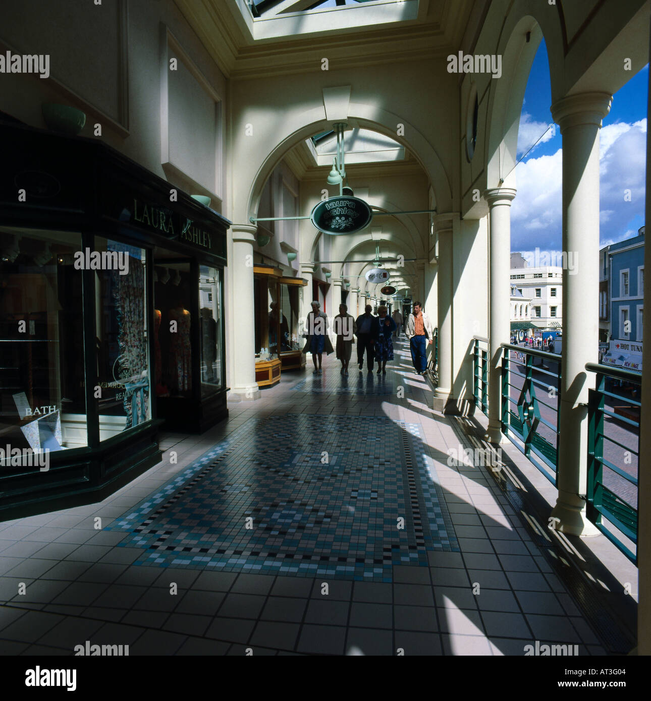 Fleet Walk Torquay Devon UK Stock Photo - Alamy