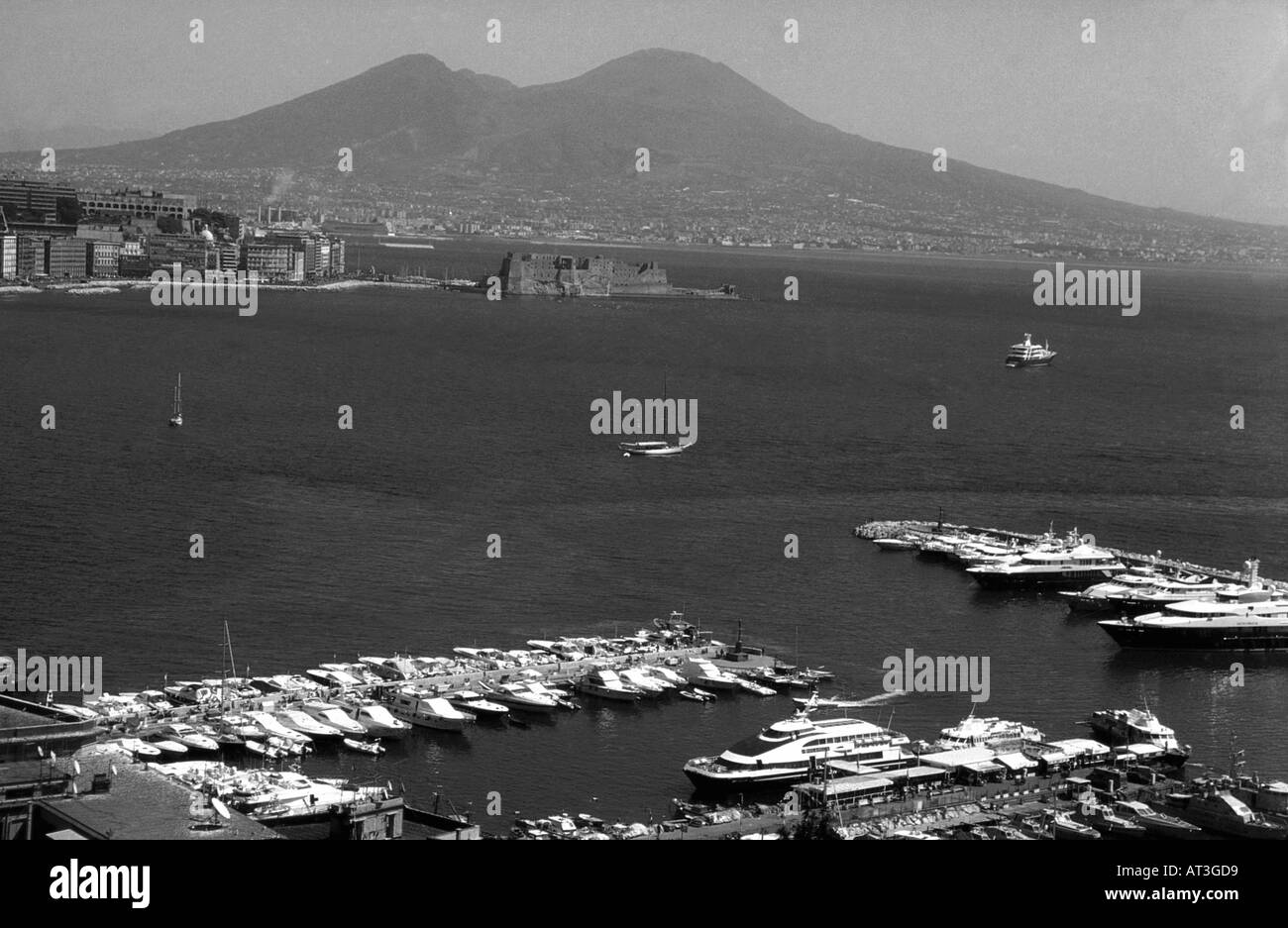 Bay of Naples Gulf Napoli Mount Vesuvius Monte Vesuvio Volcano Vulcan ...