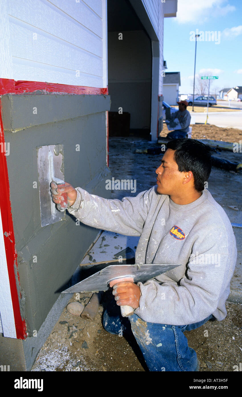 Applying stucco hi-res stock photography and images - Alamy