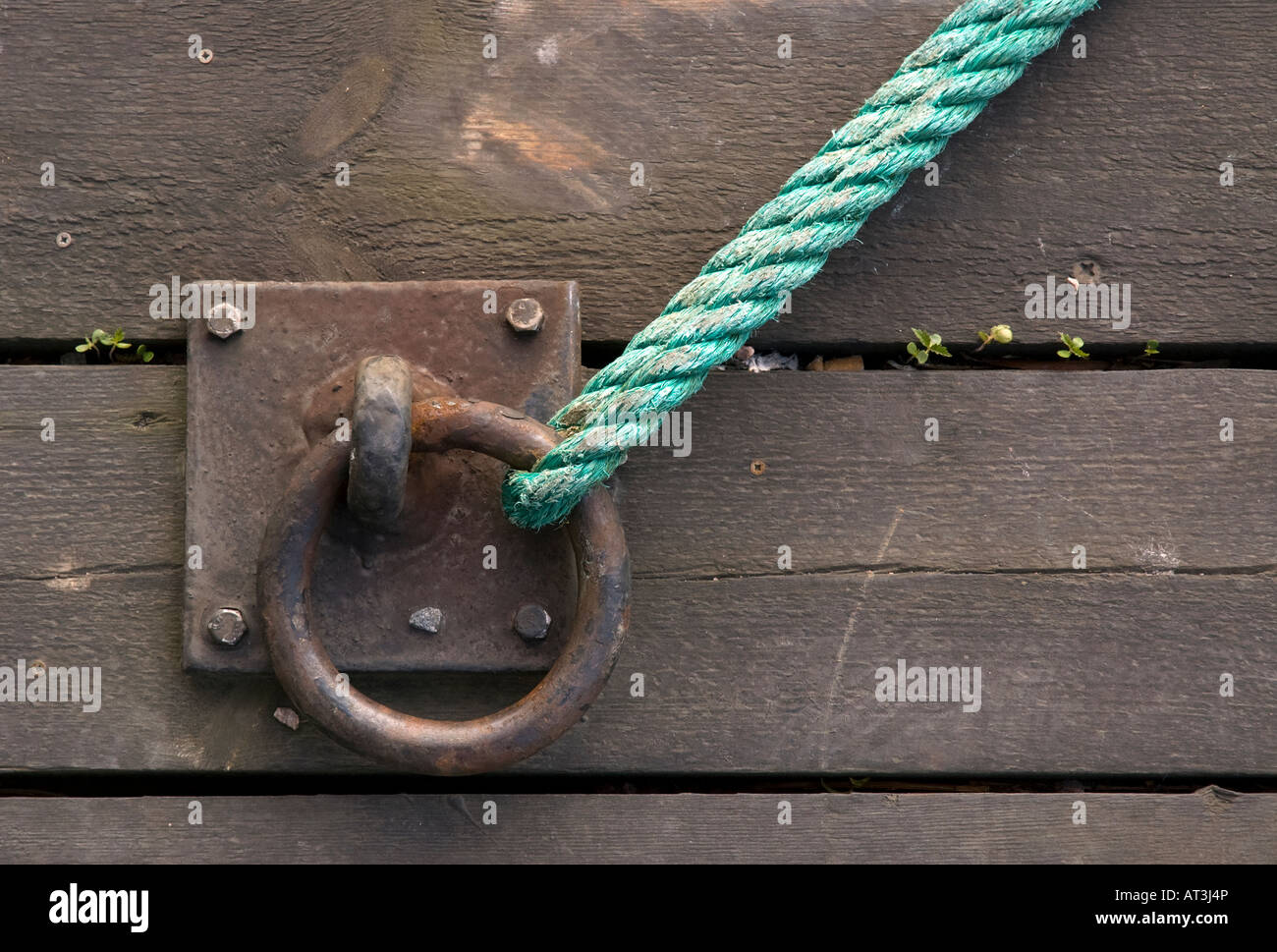 Steel rope pull hi-res stock photography and images - Alamy