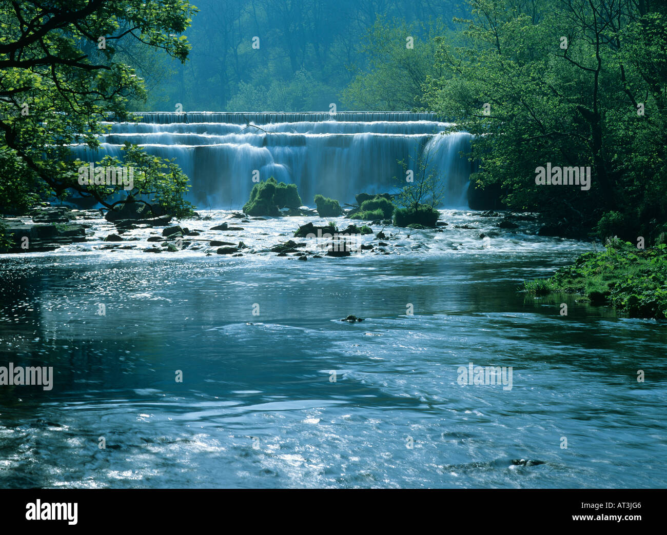 Cascade monsal dale hi-res stock photography and images - Alamy