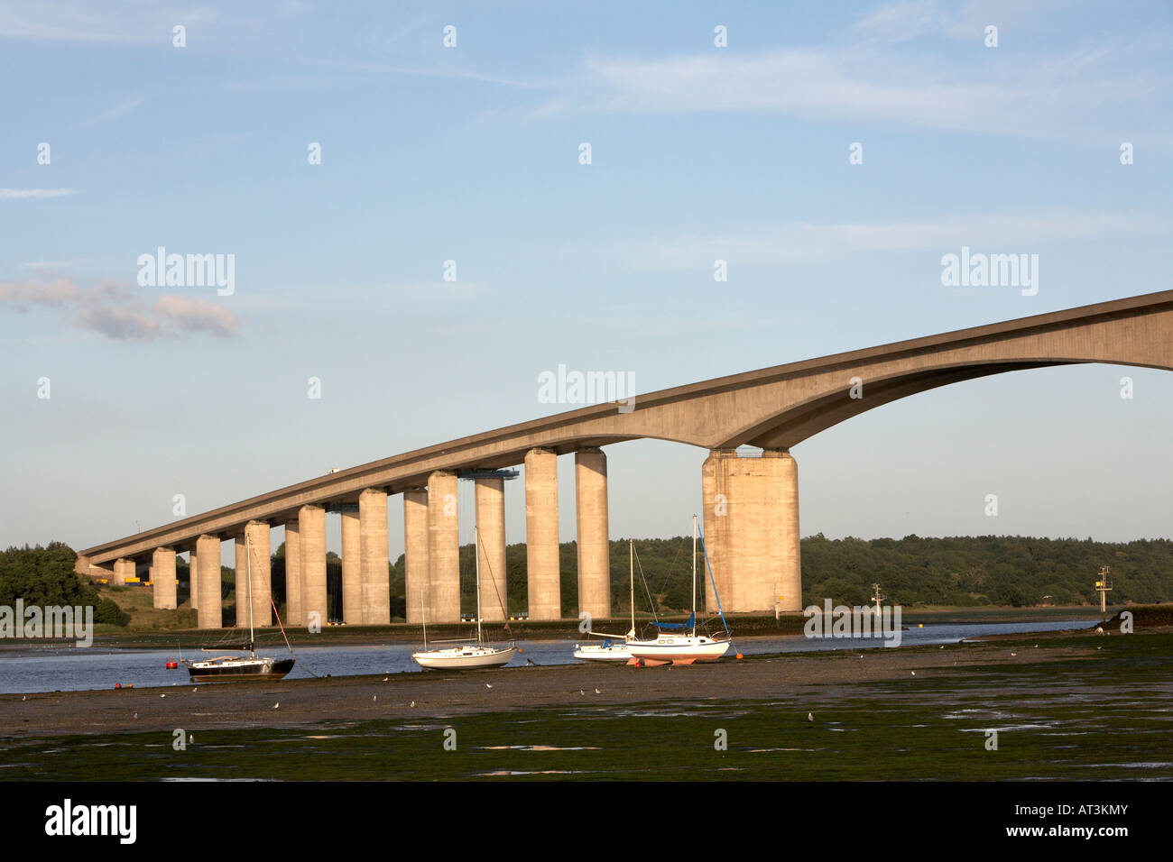 THE ORWELL RIVER BRIDGE,SUFFOLK,ENGLAND,UK Stock Photo - Alamy