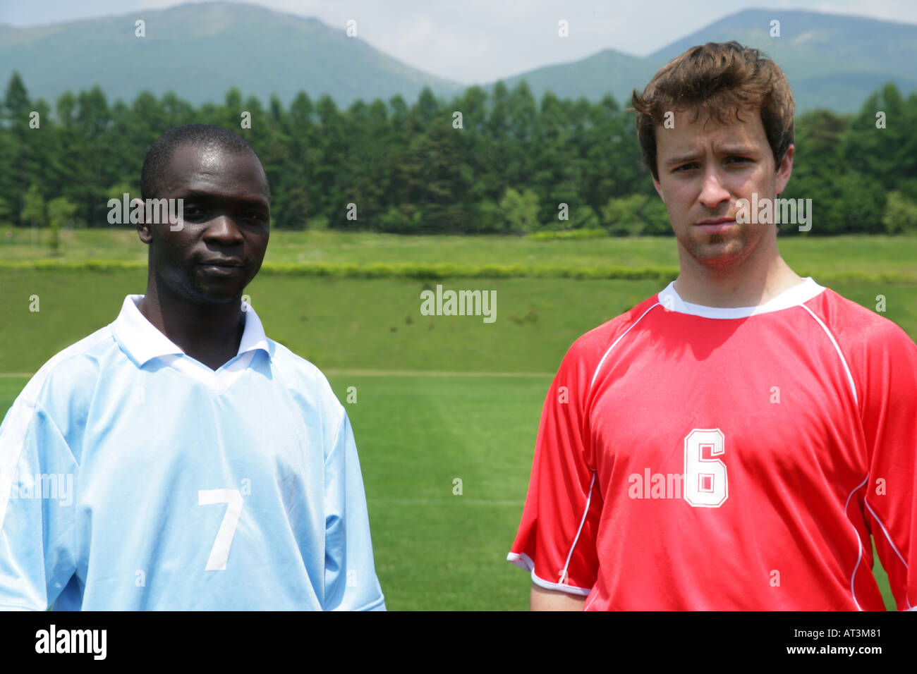 Two rival teams hi-res stock photography and images - Alamy