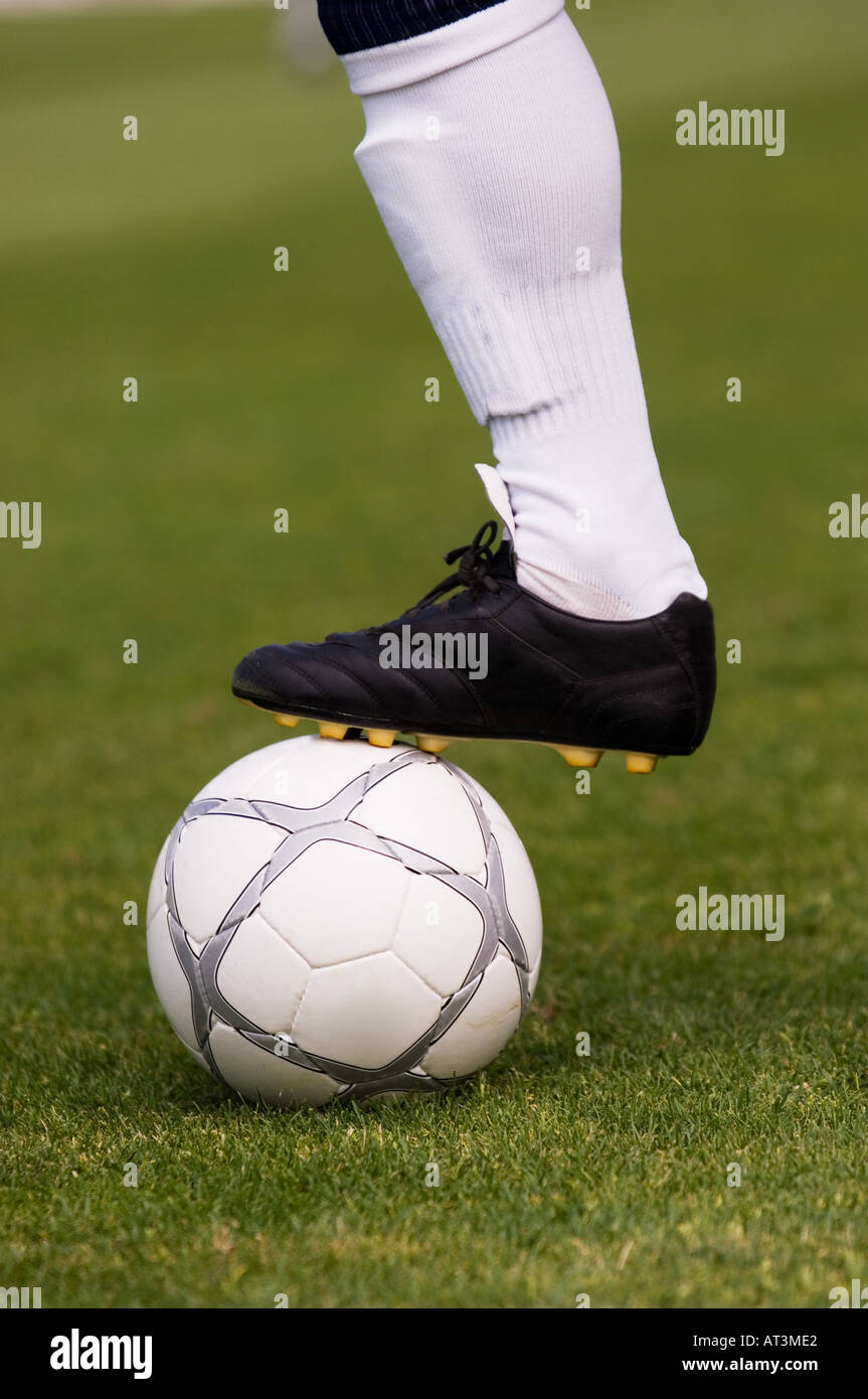 Male on foot hi-res stock photography and images - Alamy