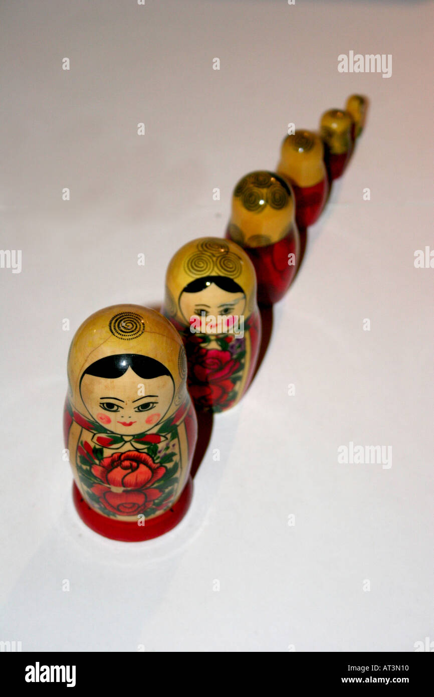 Decreasing size dolls hi-res stock photography and images - Alamy