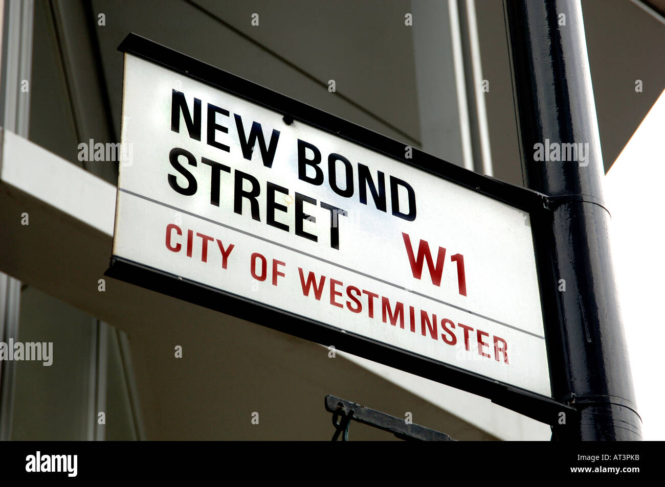 Road sign on carnaby street hi-res stock photography and images - Alamy