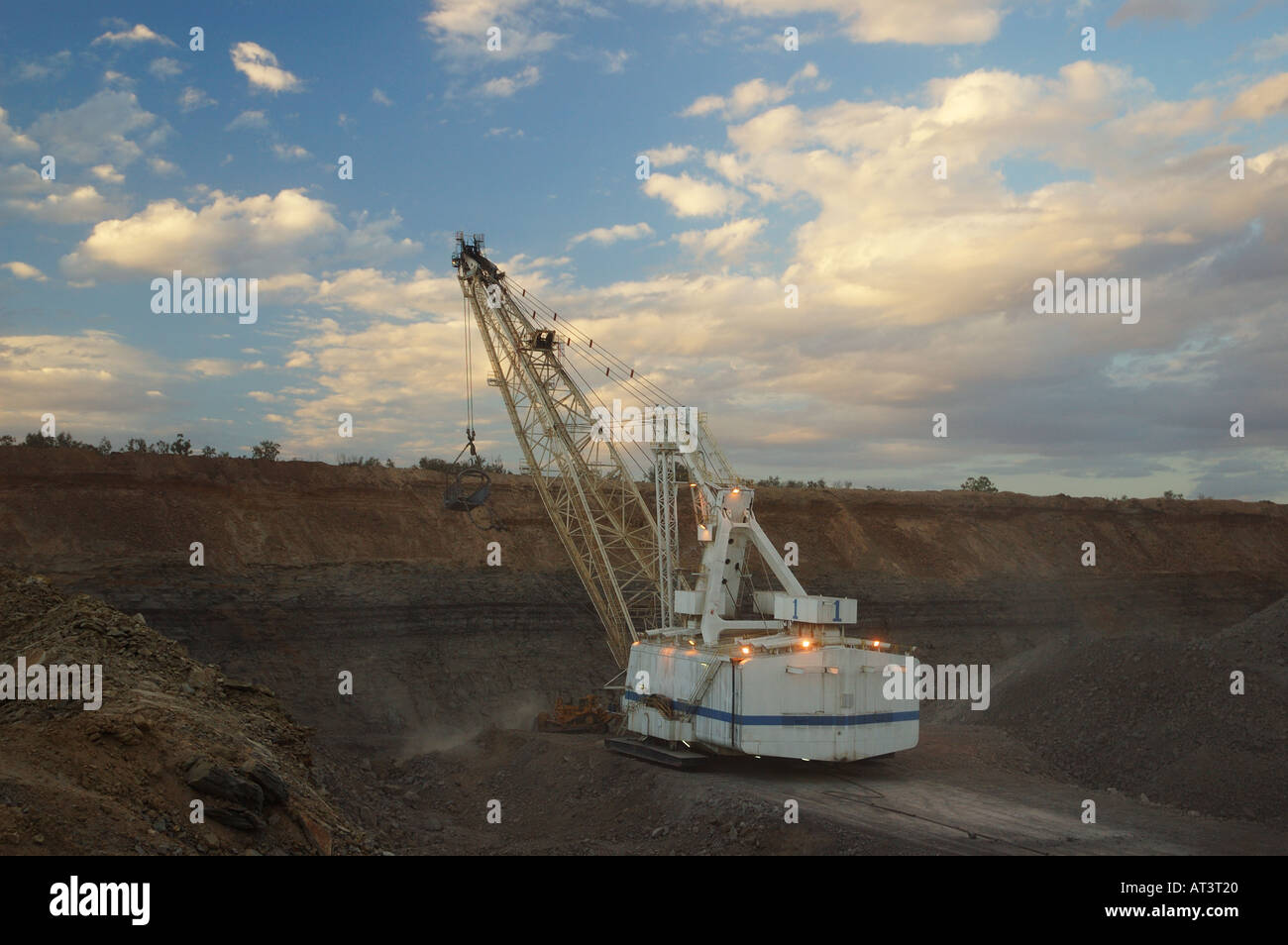 Dragline Central Queensland coal basin Australia Stock Photo - Alamy