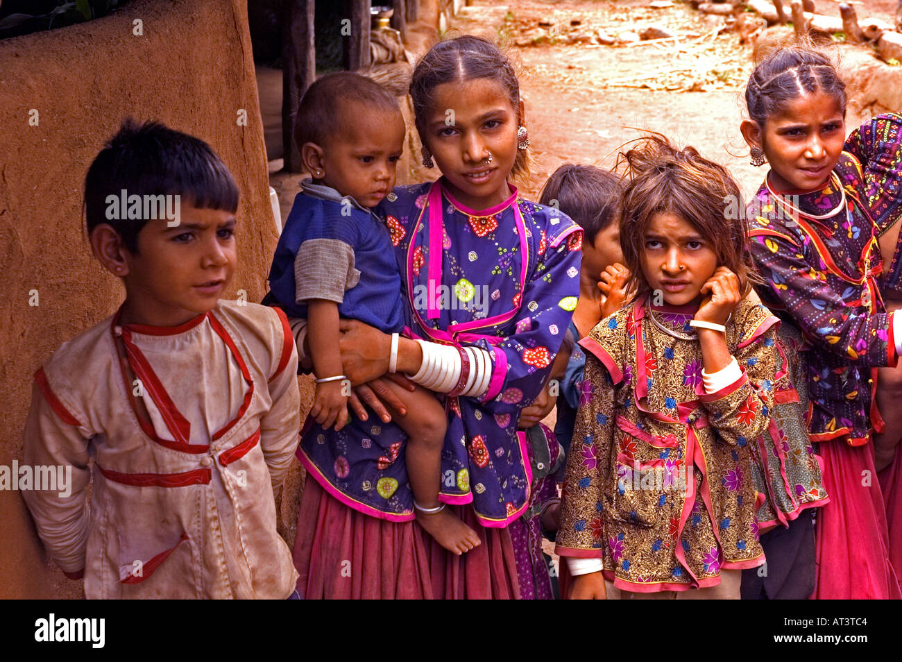 Children in ahmedabad hi-res stock photography and images - Alamy