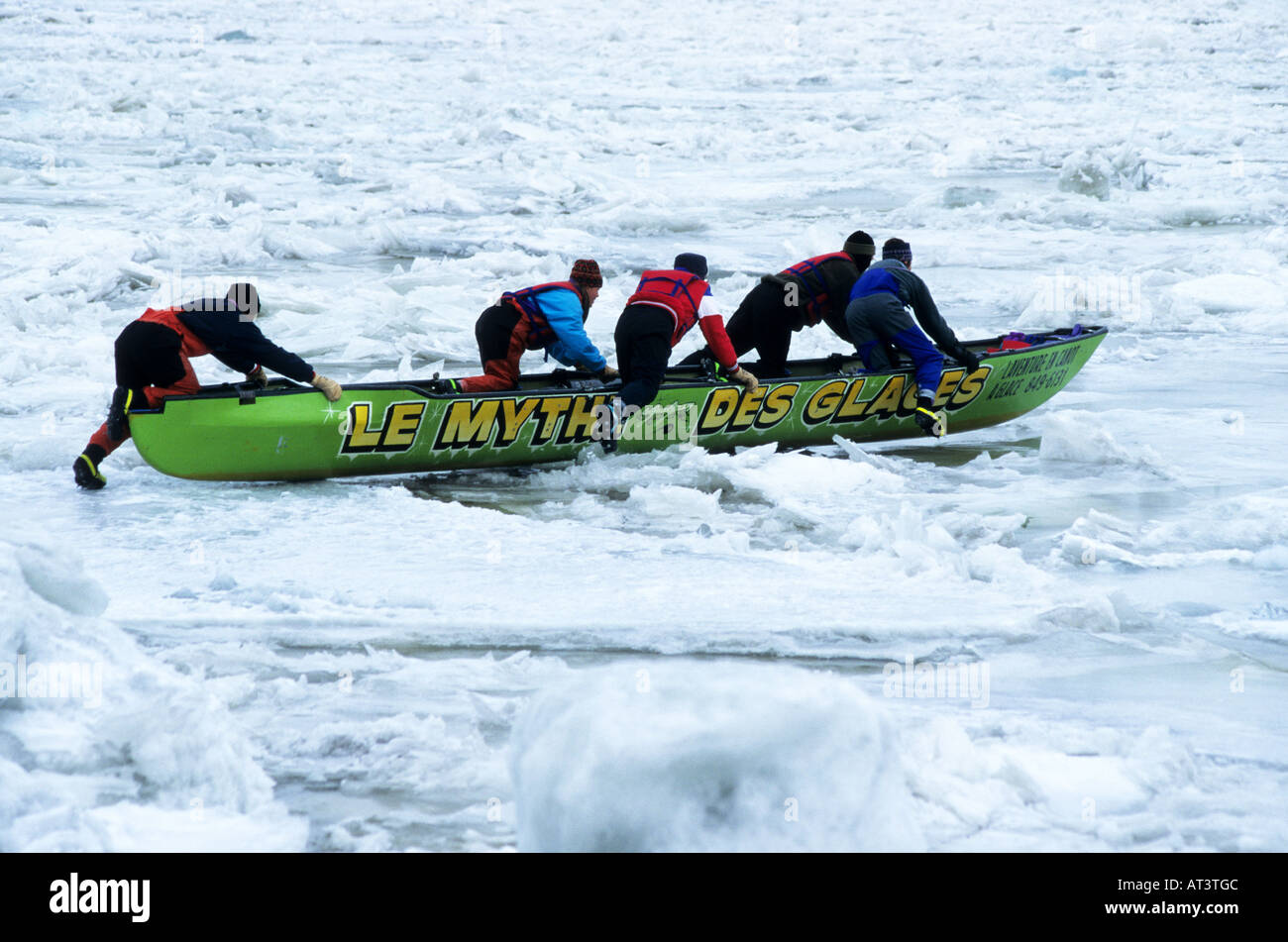 Ice canoe racing hi-res stock photography and images - Alamy