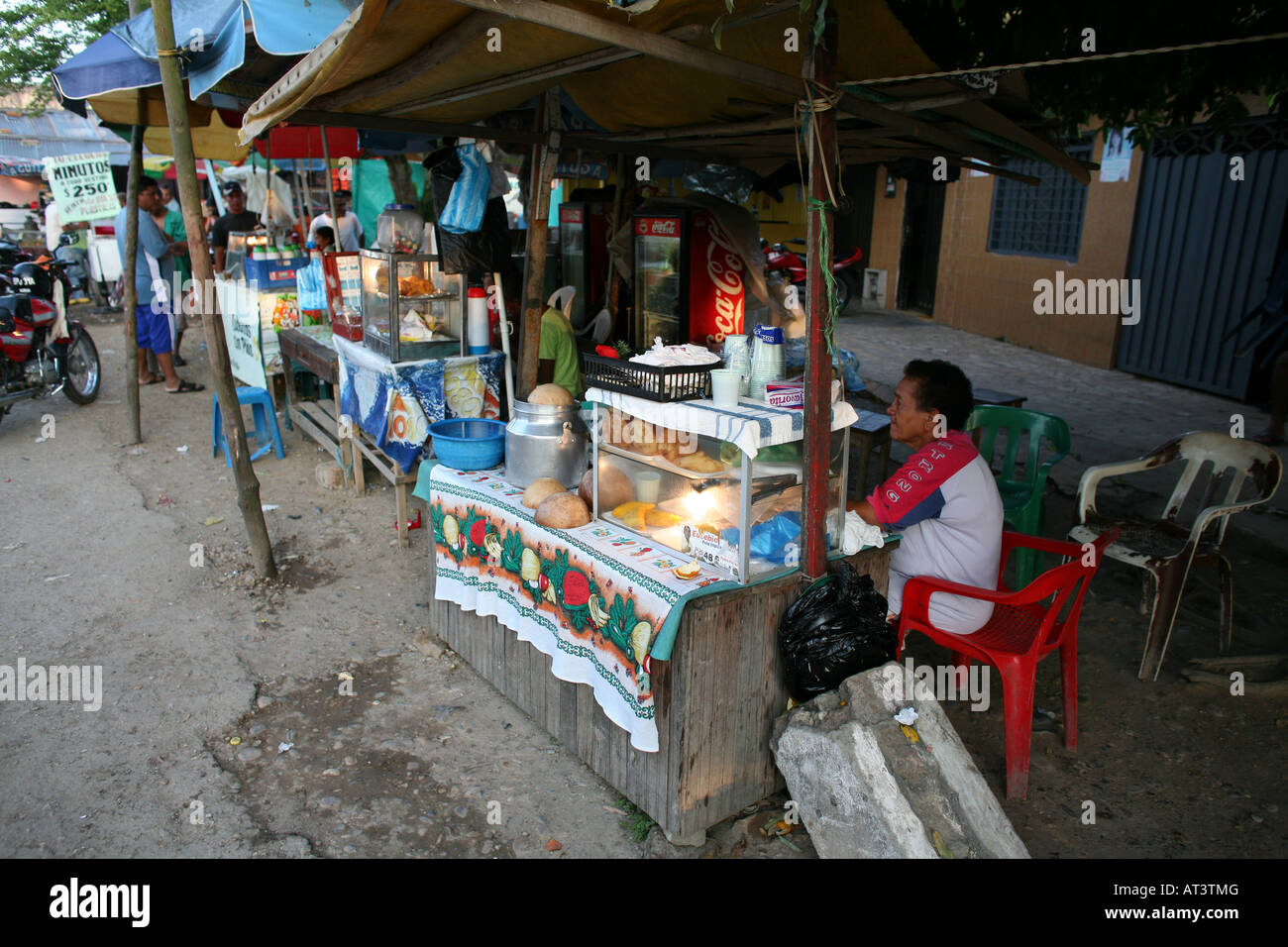Local shops and market in Colombia Stock Photo - Alamy