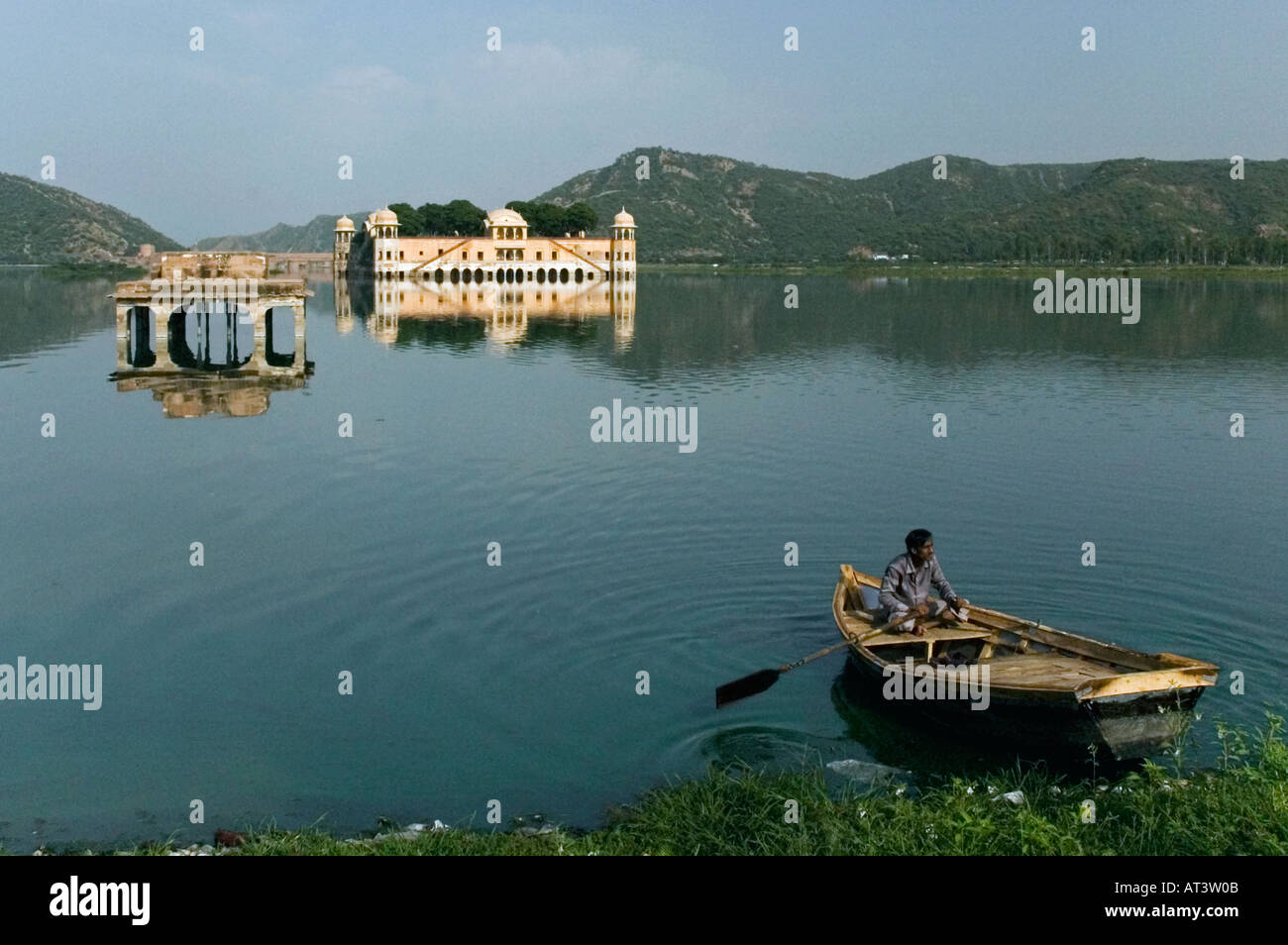 Jal Mahal or Lake Palace in Jaipur Rajasthan India with perfect ...