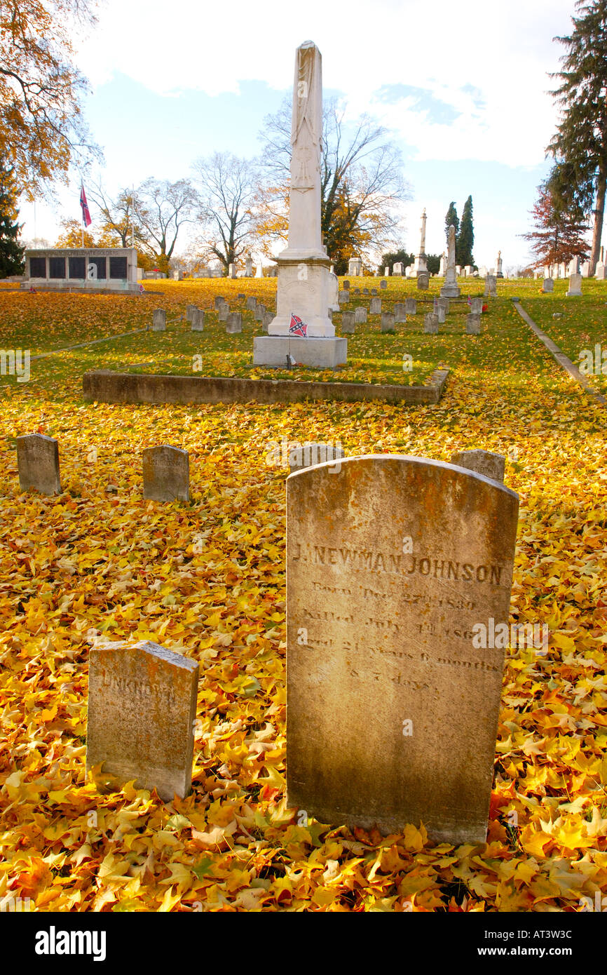 Confederate soldier s graves at Elmwood Cemetery Stock Photo - Alamy